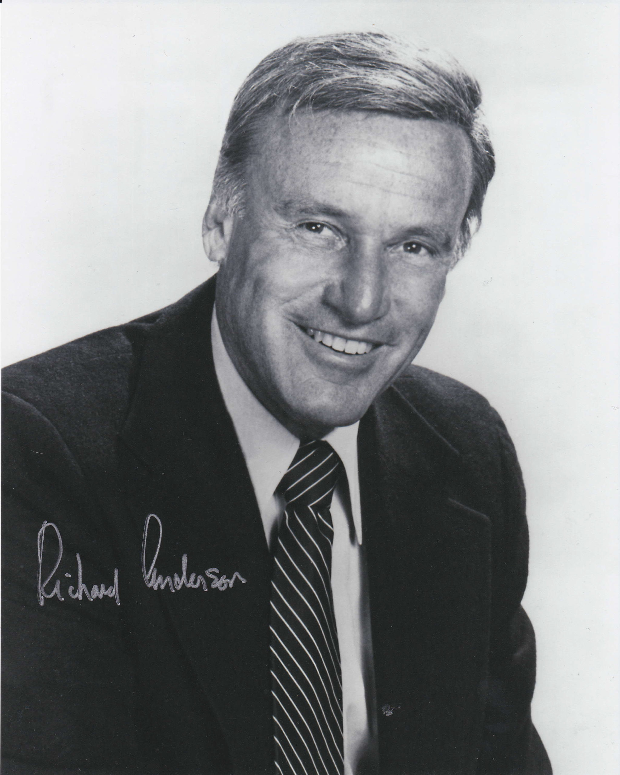 Richard Anderson Signed 8x10 photo - Fanboy Expo Store